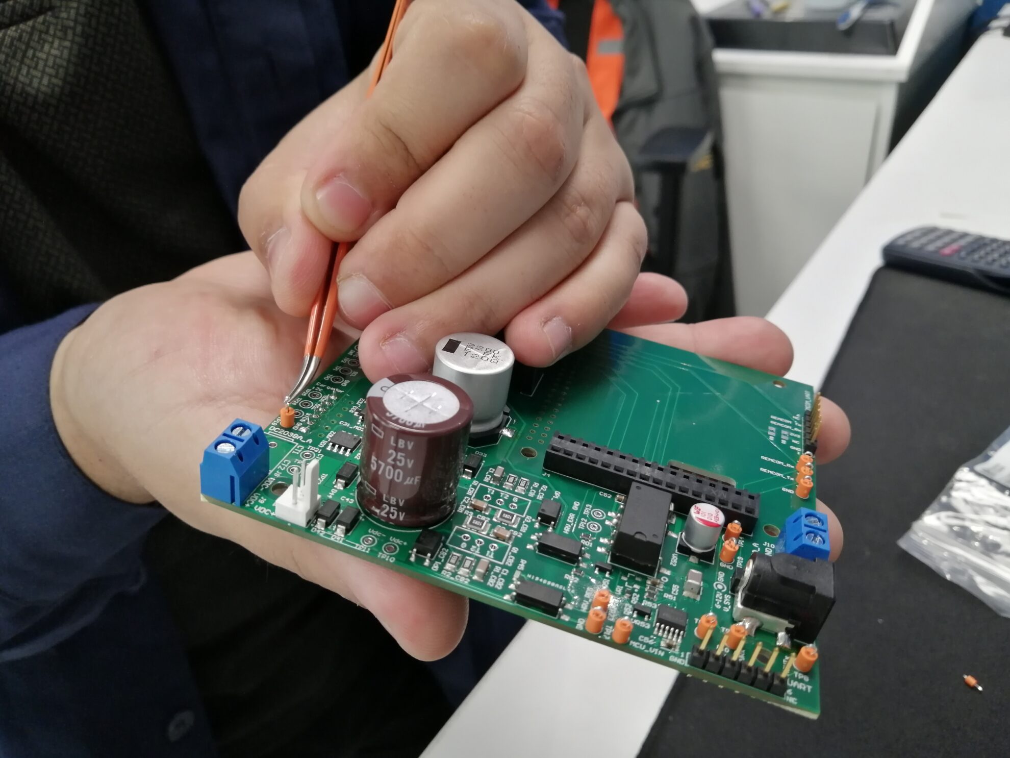 Synopsys Chile y el AC3E desarrollaron su primer programa de pasantías ...